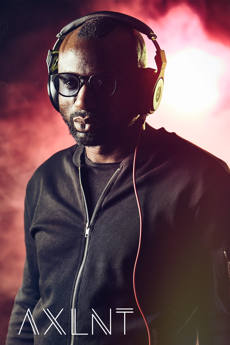 web_AXL-DJ-DEZ-20182693 - MICHAEL GUETH PHOTOGRAPHY